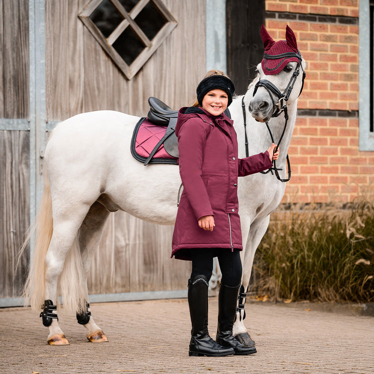 🐴 L’équitation en hiver : comment garder les enfants au chaud au poney ...